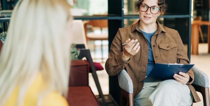 What's the Difference Between COAMFTE vs. CACREP?